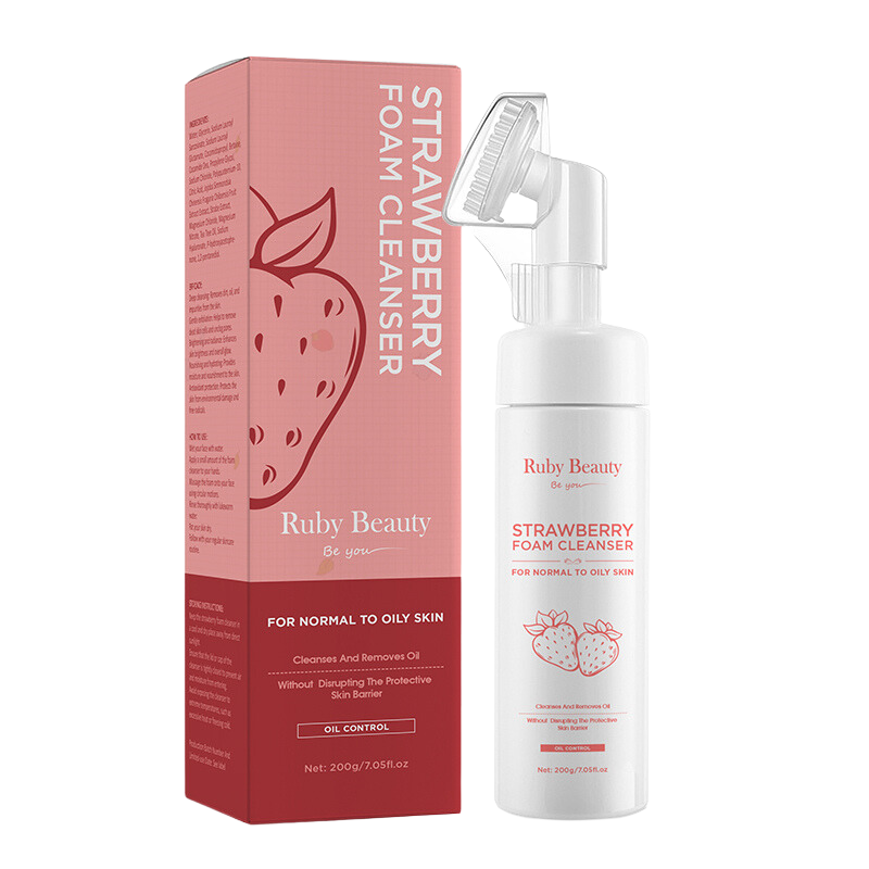 Strawberry Foam Cleanser – RubyBeautyBU