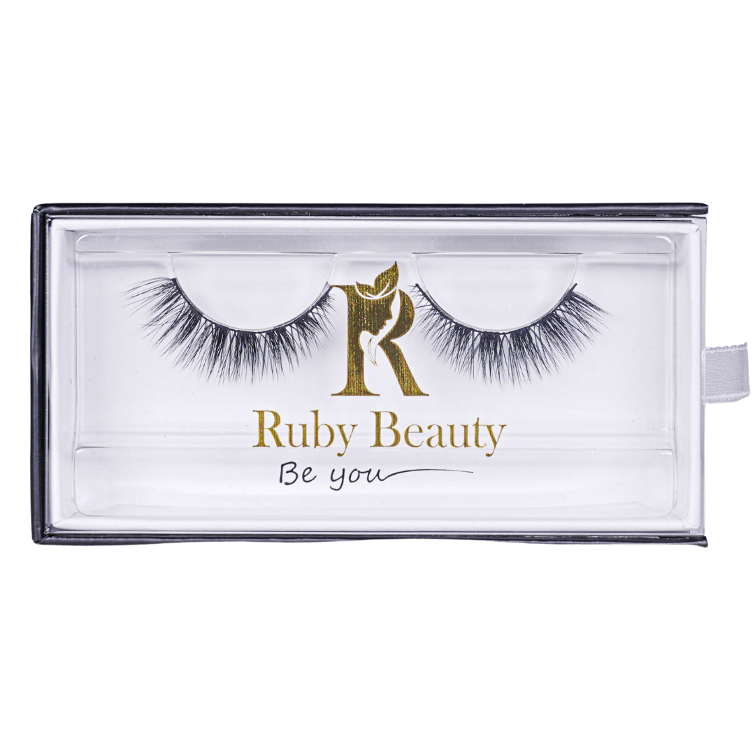 Layla Lashes – RubyBeautyBU